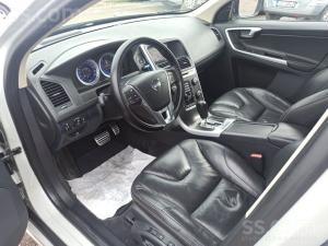 Balts Volvo XC60 2011 Daugavpils, ar dzinēja tilpumu 2.40 L un nobraukumu 0 tūkst. km par 11300 €, foto 14 vietnē AUTOMOTO.COM.LV