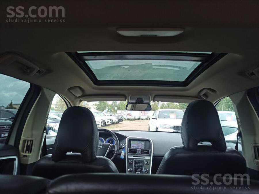 Balts Volvo XC60 2011 Daugavpils, ar dzinēja tilpumu 2.40 L un nobraukumu 0 tūkst. km par 11300 €, foto 21 vietnē AUTOMOTO.COM.LV