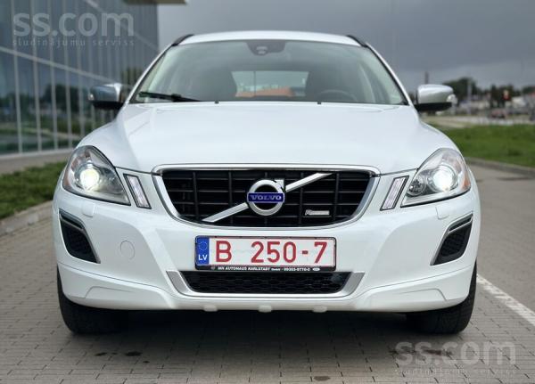 White Volvo XC60 2011 in Rezekne, with an engine capacity of 2.40 L and mileage of 336 thousand km for 9990 €, photo 1 on AUTOMOTO.COM.LV