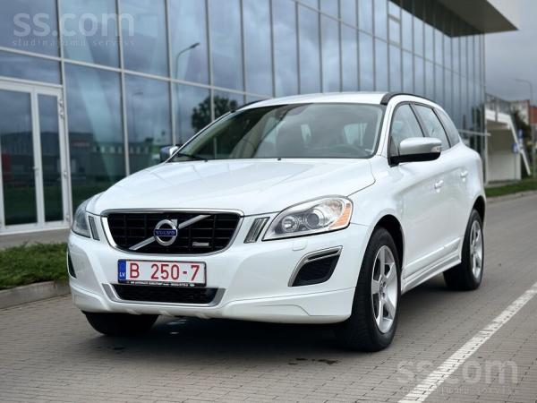 White Volvo XC60 2011 in Rezekne, with an engine capacity of 2.40 L and mileage of 336 thousand km for 9990 €, photo 3 on AUTOMOTO.COM.LV