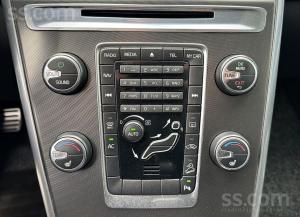 White Volvo XC60 2011 in Rezekne, with an engine capacity of 2.40 L and mileage of 336 thousand km for 9990 €, photo 18 on AUTOMOTO.COM.LV
