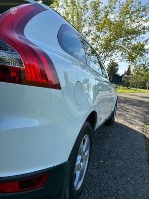 Balts Volvo XC60 2011 Panevēža, ar dzinēja tilpumu 1.98 L un nobraukumu 298 tūkst. km par 6300 €, foto 16 vietnē AUTOMOTO.COM.LV