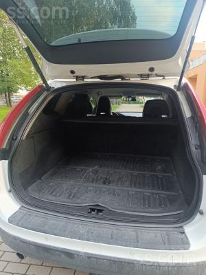 Balts Volvo XC60 2011 Rīga, ar dzinēja tilpumu 2.40 L un nobraukumu 315 tūkst. km par 8500 €, foto 6 vietnē AUTOMOTO.COM.LV
