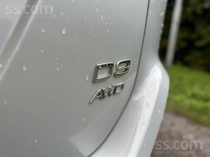 White Volvo XC60 2011 in Talsi, with an engine capacity of 2.40 L and mileage of 243 thousand km for 10470 €, photo 18 on AUTOMOTO.COM.LV
