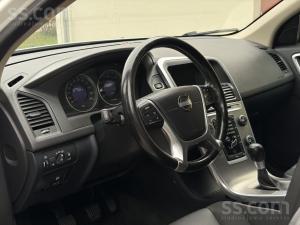 Balts Volvo XC60 2011 Jelgava, ar dzinēja tilpumu 2.00 L un nobraukumu 229 tūkst. km par 7950 €, foto 17 vietnē AUTOMOTO.COM.LV