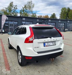 Balts Volvo XC60 2011 Šauļi, ar dzinēja tilpumu 2.00 L un nobraukumu 340 tūkst. km par 4850 €, foto 8 vietnē AUTOMOTO.COM.LV