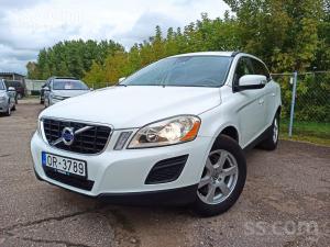 Balts Volvo XC60 2011 Daugavpils, ar dzinēja tilpumu 2.40 L un nobraukumu 0 tūkst. km par 8800 €, foto  vietnē AUTOMOTO.COM.LV