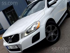 White Volvo XC60 2011 in Riga, with an engine capacity of 2.40 L and mileage of 241 thousand km for 9980 €, photo 12 on AUTOMOTO.COM.LV