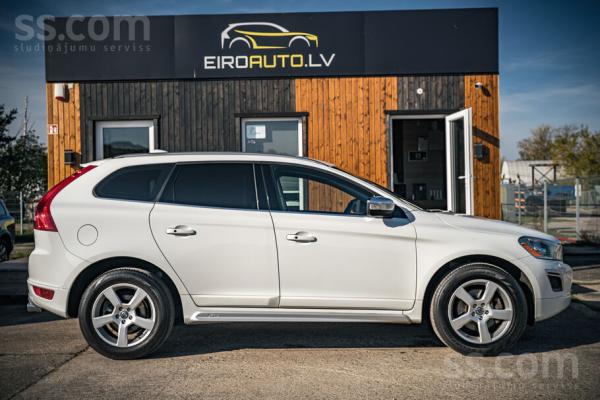 Balts Volvo XC60 2011 Rīga, ar dzinēja tilpumu 2.40 L un nobraukumu 310 tūkst. km par 9700 €, foto 5 vietnē AUTOMOTO.COM.LV
