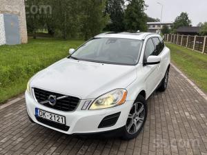 Balts Volvo XC60 2012 Rīga, ar dzinēja tilpumu 2.00 L un nobraukumu 545 tūkst. km par 8500 €, foto 2 vietnē AUTOMOTO.COM.LV
