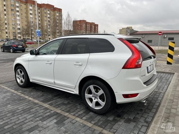 Balts Volvo XC60 2012 Kauņa, ar dzinēja tilpumu 2.00 L un nobraukumu 270 tūkst. km par 9950 €, foto 7 vietnē AUTOMOTO.COM.LV