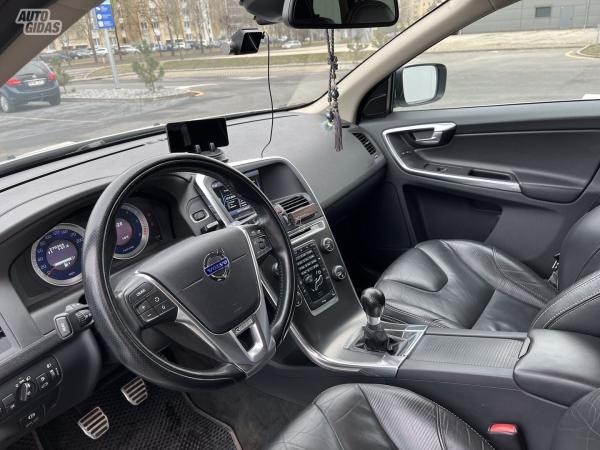 Balts Volvo XC60 2012 Kauņa, ar dzinēja tilpumu 2.00 L un nobraukumu 270 tūkst. km par 9950 €, foto 10 vietnē AUTOMOTO.COM.LV