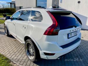 White Volvo XC60 2012 in Tallinn, with an engine capacity of 2.40 L and mileage of 124 thousand km for 15000 €, photo 3 on AUTOMOTO.COM.LV