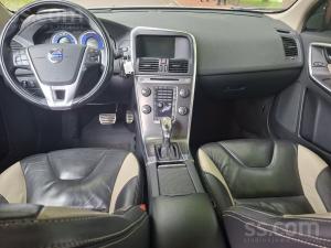 Balts Volvo XC60 2012 Rīga, ar dzinēja tilpumu 2.40 L un nobraukumu 277 tūkst. km par 9590 €, foto 13 vietnē AUTOMOTO.COM.LV