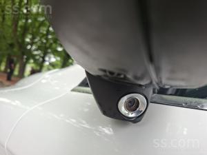 Balts Volvo XC60 2012 Rīga, ar dzinēja tilpumu 2.40 L un nobraukumu 277 tūkst. km par 9590 €, foto 16 vietnē AUTOMOTO.COM.LV