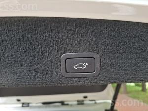 Balts Volvo XC60 2012 Rīga, ar dzinēja tilpumu 2.40 L un nobraukumu 277 tūkst. km par 9590 €, foto 31 vietnē AUTOMOTO.COM.LV