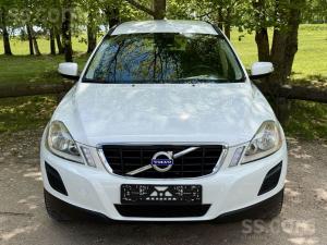 Balts Volvo XC60 2012 Rīga, ar dzinēja tilpumu 2.40 L un nobraukumu 248 tūkst. km par 9450 €, foto 3 vietnē AUTOMOTO.COM.LV