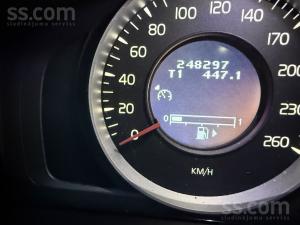 Balts Volvo XC60 2012 Rīga, ar dzinēja tilpumu 2.40 L un nobraukumu 248 tūkst. km par 9450 €, foto 25 vietnē AUTOMOTO.COM.LV