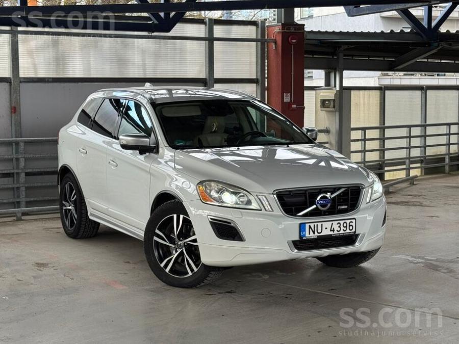 Balts Volvo XC60 2012 Rīga, ar dzinēja tilpumu 2.40 L un nobraukumu 299 tūkst. km par 10290 €, foto 1 vietnē AUTOMOTO.COM.LV