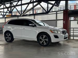 Balts Volvo XC60 2012 Rīga, ar dzinēja tilpumu 2.40 L un nobraukumu 299 tūkst. km par 10290 €, foto 9 vietnē AUTOMOTO.COM.LV