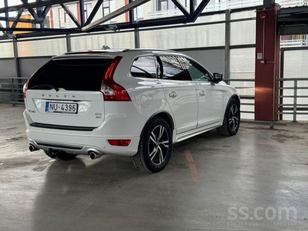 Balts Volvo XC60 2012 Rīga, ar dzinēja tilpumu 2.40 L un nobraukumu 299 tūkst. km par 10290 €, foto 9 vietnē AUTOMOTO.COM.LV