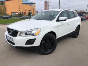 White Volvo XC60 2012 in Riga, with an engine capacity of 2.40 L and mileage of 189 thousand km for 12450 €, photo 1 on AUTOMOTO.COM.LV