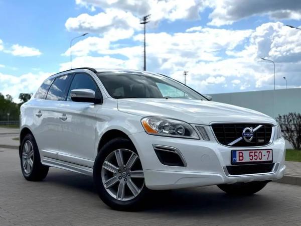 Balts Volvo XC60 2012 Rēzekne, ar dzinēja tilpumu 2.40 L un nobraukumu 253 tūkst. km par 9990 €, foto 3 vietnē AUTOMOTO.COM.LV