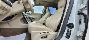 White Volvo XC60 2012 in Riga, with an engine capacity of 2.40 L and mileage of 287 thousand km for 10500 €, photo 16 on AUTOMOTO.COM.LV