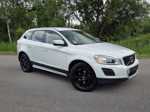 White Volvo XC60 2012 in Kaunas, with an engine capacity of 2.40 L and mileage of 270 thousand km for 8490 €, photo  on AUTOMOTO.COM.LV