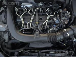 White Volvo XC60 2012 in Riga, with an engine capacity of 2.40 L and mileage of 299 thousand km for 10650 €, photo 31 on AUTOMOTO.COM.LV