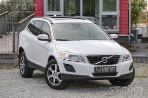 White Volvo XC60 2012 in Riga, with an engine capacity of 2.40 L and mileage of 251 thousand km for 8990 €, photo 3 on AUTOMOTO.COM.LV