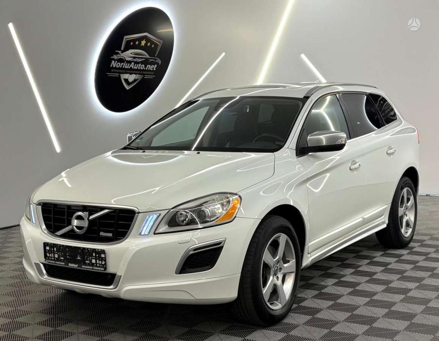 White Volvo XC60 2012 in Marijampole, with an engine capacity of 2.40 L and mileage of 290 thousand km for 10450 €, photo 27 on AUTOMOTO.COM.LV