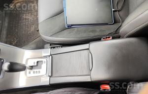 Balts Volvo XC60 2012 Rīga, ar dzinēja tilpumu 2.00 L un nobraukumu 283 tūkst. km par 7500 €, foto 12 vietnē AUTOMOTO.COM.LV