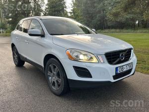 Balts Volvo XC60 2012 Rīga, ar dzinēja tilpumu 2.00 L un nobraukumu 304 tūkst. km par 7900 €, foto  vietnē AUTOMOTO.COM.LV