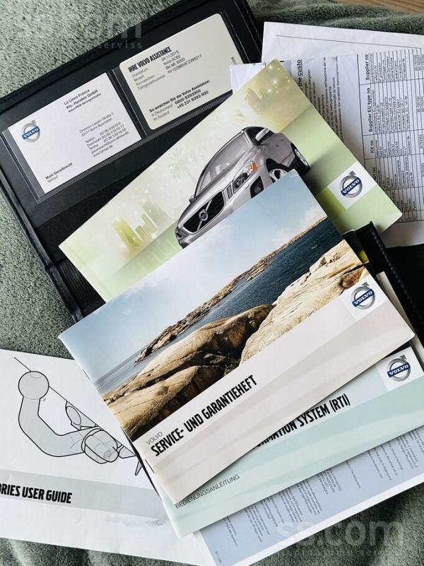 Balts Volvo XC60 2012 Rīga, ar dzinēja tilpumu 2.00 L un nobraukumu 304 tūkst. km par 7900 €, foto 11 vietnē AUTOMOTO.COM.LV