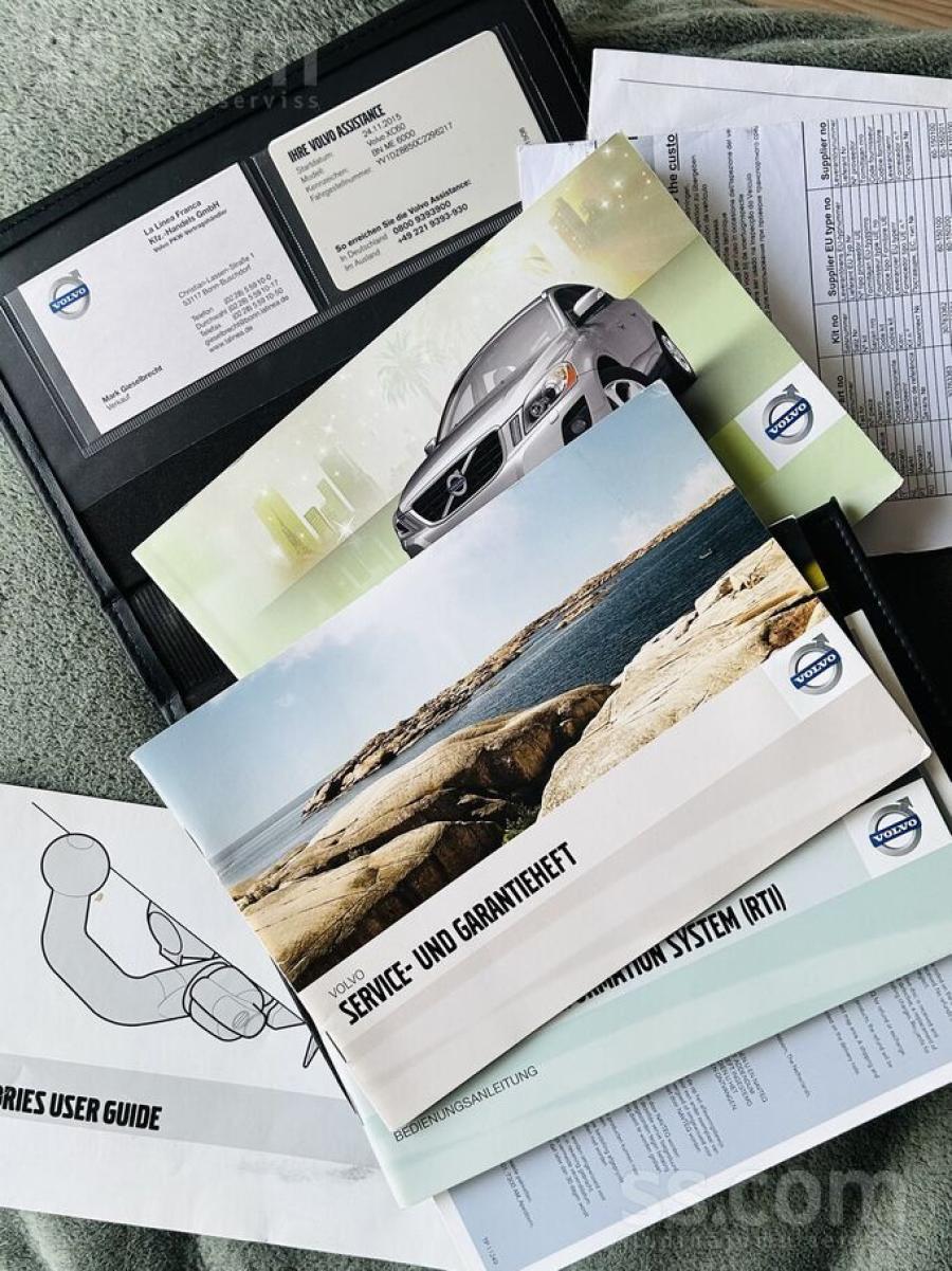 Balts Volvo XC60 2012 Rīga, ar dzinēja tilpumu 2.00 L un nobraukumu 304 tūkst. km par 7900 €, foto 11 vietnē AUTOMOTO.COM.LV