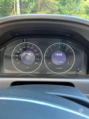 Balts Volvo XC60 2012 Viļņa, ar dzinēja tilpumu 1.98 L un nobraukumu 282 tūkst. km par 8500 €, foto 8 vietnē AUTOMOTO.COM.LV