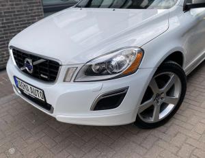 Balts Volvo XC60 2012 Marijampole, ar dzinēja tilpumu 2.40 L un nobraukumu 324 tūkst. km par 9999 €, foto 9 vietnē AUTOMOTO.COM.LV