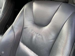 Balts Volvo XC60 2012 Marijampole, ar dzinēja tilpumu 2.40 L un nobraukumu 324 tūkst. km par 9999 €, foto 27 vietnē AUTOMOTO.COM.LV