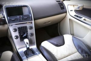 Balts Volvo XC60 2012 Rīga, ar dzinēja tilpumu 2.40 L un nobraukumu 363 tūkst. km par 7495 €, foto 9 vietnē AUTOMOTO.COM.LV