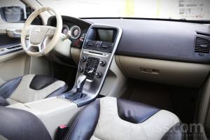 Balts Volvo XC60 2012 Rīga, ar dzinēja tilpumu 2.40 L un nobraukumu 363 tūkst. km par 7495 €, foto 10 vietnē AUTOMOTO.COM.LV