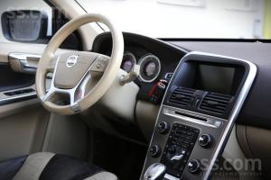 Balts Volvo XC60 2012 Rīga, ar dzinēja tilpumu 2.40 L un nobraukumu 363 tūkst. km par 7495 €, foto 11 vietnē AUTOMOTO.COM.LV