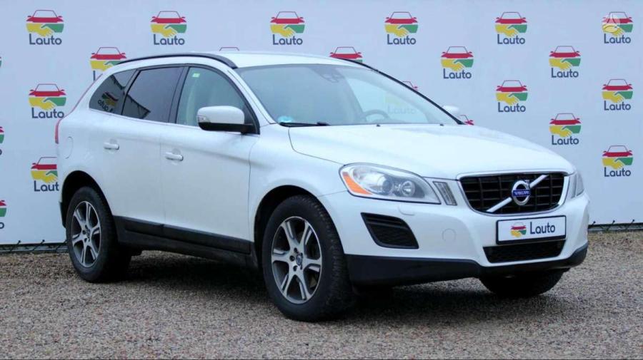 White Volvo XC60 2013 in Vilnius, with an engine capacity of 2.00 L and mileage of 309 thousand km for 8990 €, photo 2 on AUTOMOTO.COM.LV