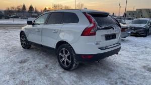 White Volvo XC60 2013 in Kaunas, with an engine capacity of 2.95 L and mileage of 159 thousand km for 7900 €, photo 4 on AUTOMOTO.COM.LV