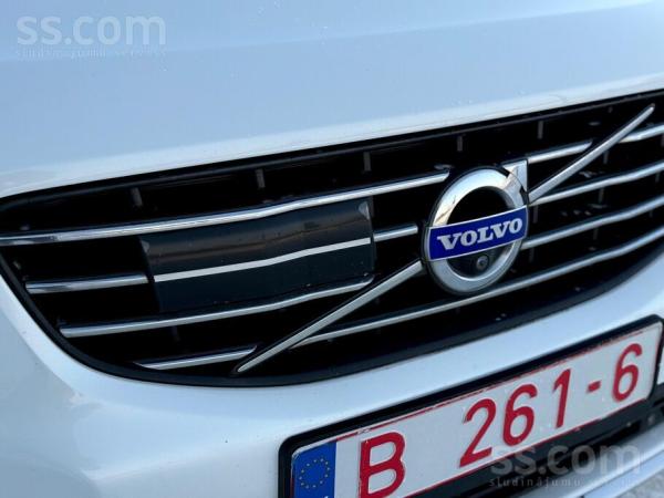 Balts Volvo XC60 2013 Rēzekne, ar dzinēja tilpumu 2.40 L un nobraukumu 237 tūkst. km par 14990 €, foto 7 vietnē AUTOMOTO.COM.LV