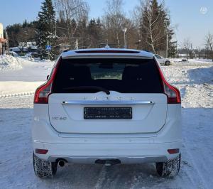 White Volvo XC60 2013 in Raseiniai, with an engine capacity of 1.98 L and mileage of 284 thousand km for 9299 €, photo 5 on AUTOMOTO.COM.LV