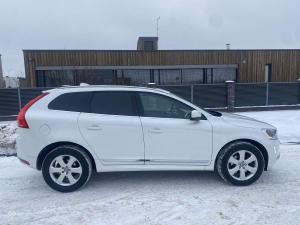 Balts Volvo XC60 2013 Šauļi, ar dzinēja tilpumu 1.98 L un nobraukumu 268 tūkst. km par 12650 €, foto 3 vietnē AUTOMOTO.COM.LV