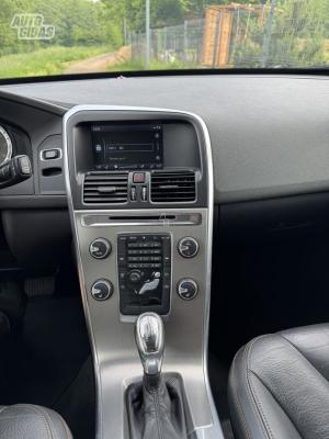Balts Volvo XC60 2013 Kauņa, ar dzinēja tilpumu 3.00 L un nobraukumu 305 tūkst. km par 6700 €, foto 13 vietnē AUTOMOTO.COM.LV