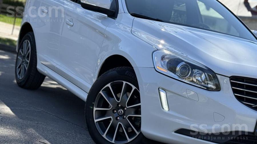 Balts Volvo XC60 2013 Jūrmala, ar dzinēja tilpumu 2.40 L un nobraukumu 0 tūkst. km par 10950 €, foto 7 vietnē AUTOMOTO.COM.LV