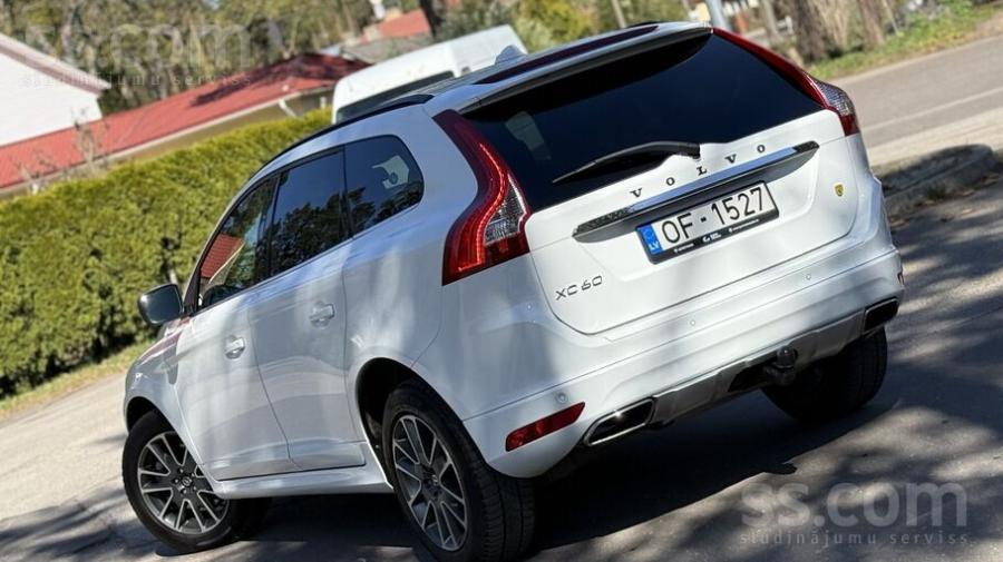 Balts Volvo XC60 2013 Jūrmala, ar dzinēja tilpumu 2.40 L un nobraukumu 0 tūkst. km par 10950 €, foto 13 vietnē AUTOMOTO.COM.LV